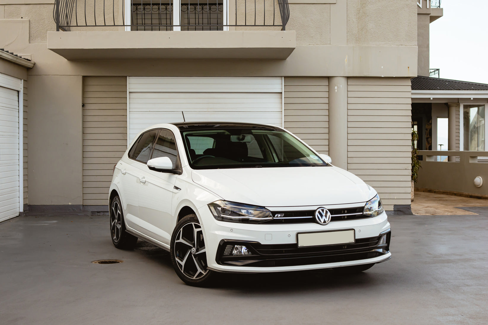 2019 Volkswagen Polo Hatch 1.0TSI Highline R-Line Auto – THE AUTOBARN